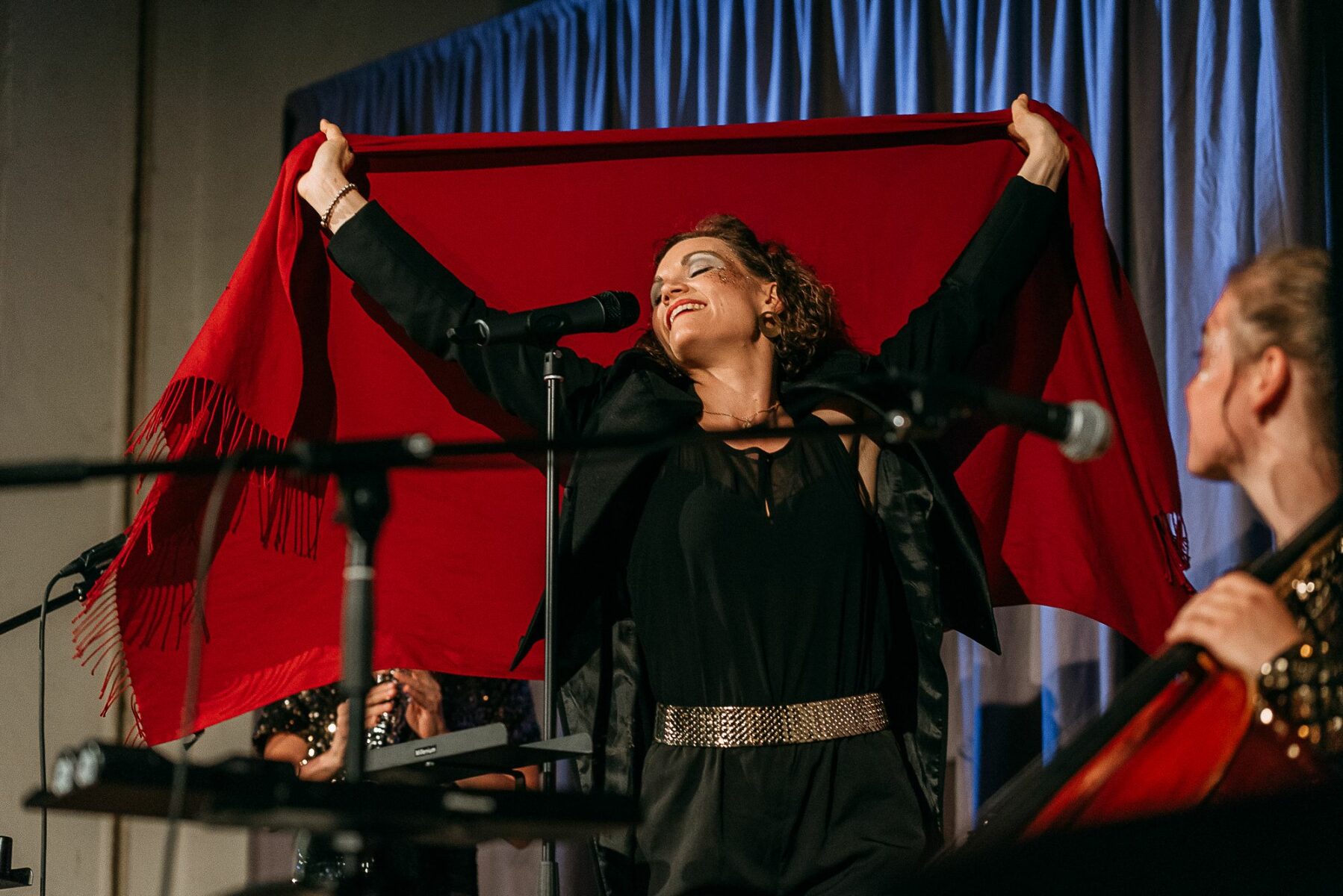 Youkalí setzt Großstadtlieder in Szene - Neustadt-Geflüster