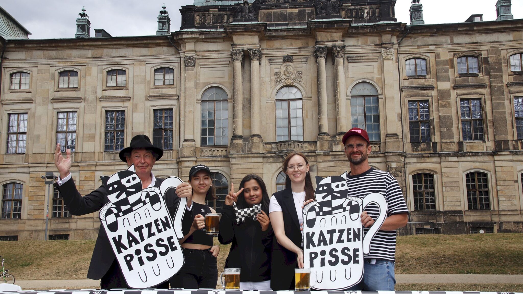 Festival Karierte Katze: Musik, Kultur und Picknick mitten in Dresden ...